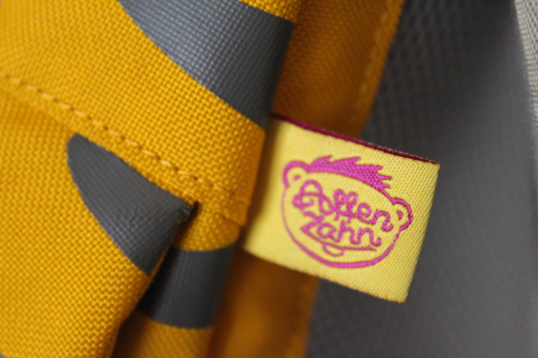 Theo Tiger ist immer mit dabei - Mama geht online