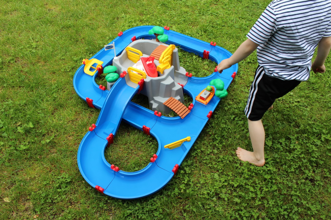 AquaPlay Mountain Lake - Wasserbahn - Wasserspielbahn Garten (8) - Mama ...